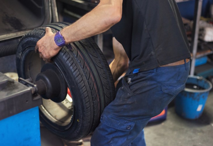 Tyre Rotation: Extend Tyre Life, Boost Safety | Autosport Tyre World ...