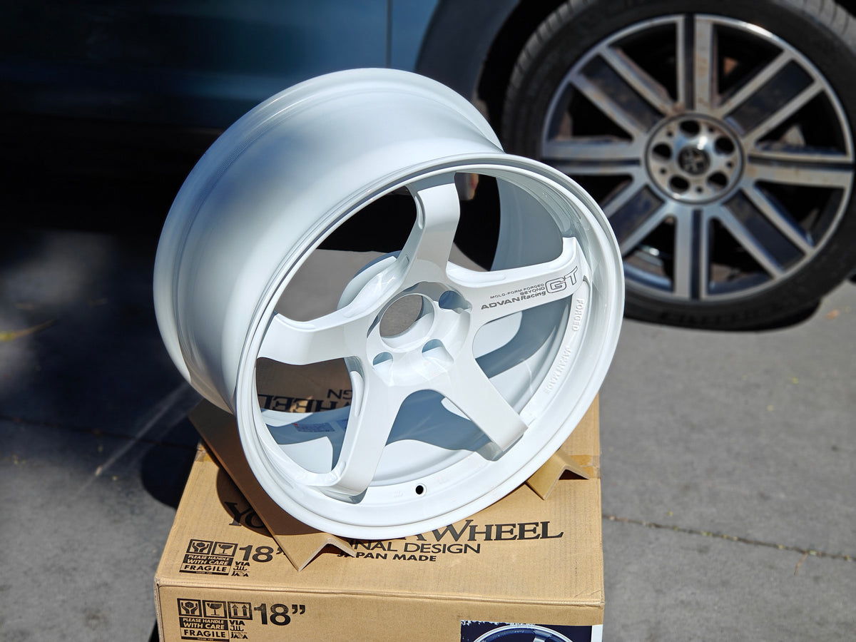 Advan GT Beyond - Racing White – Autosport Tyre World Magill